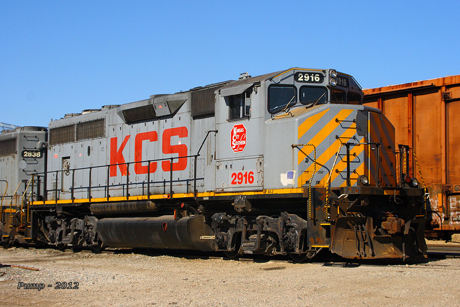 KCS 2916 - EMD GP40-2LW